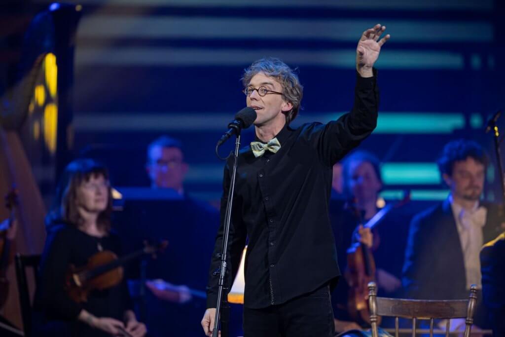 CRITIQUE | Fred Pellerin et son Secret de Polichignon: un conte de Noël ...