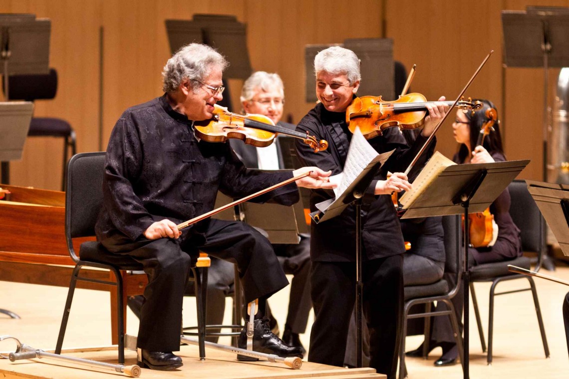 Concert Review: Itzhak Perlman becomes conductor, Peter Oundjian ...