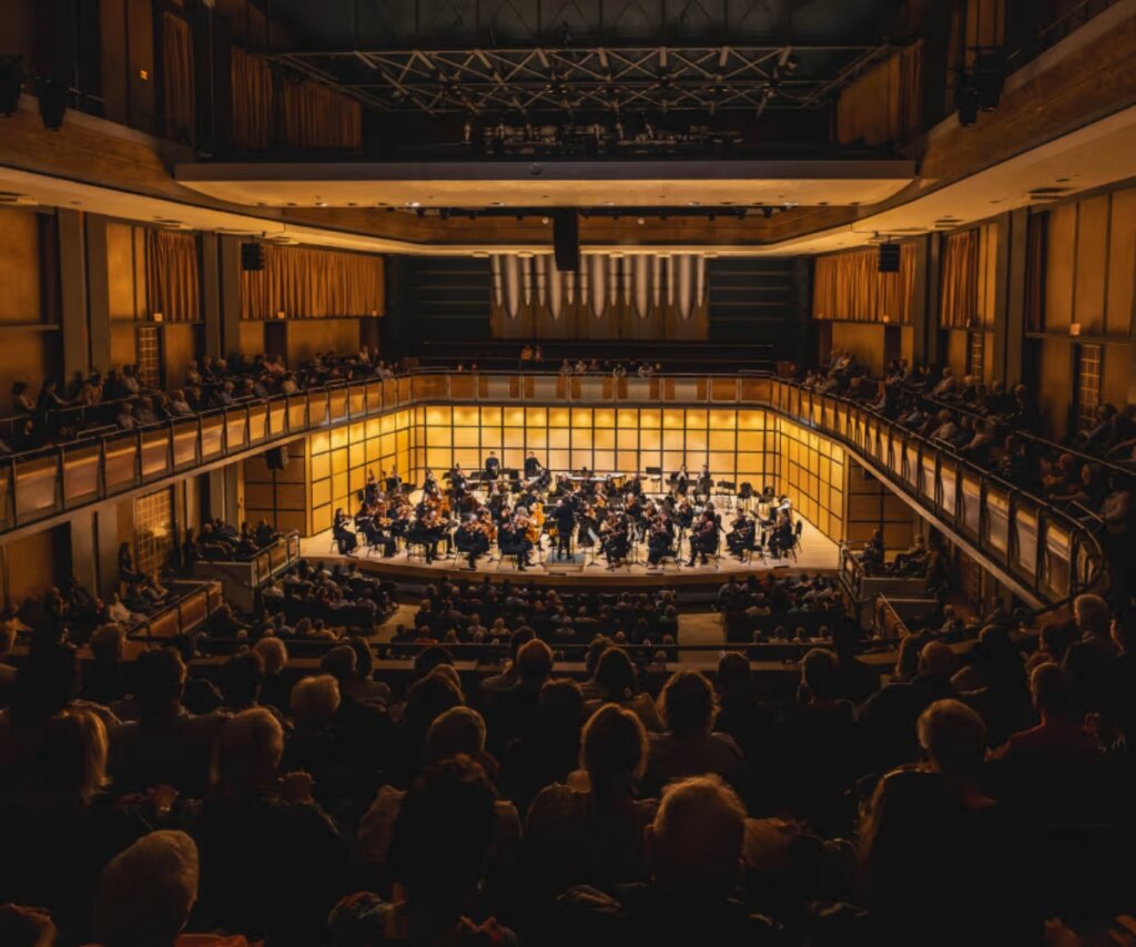 Toronto Symphony Orchestra | Beethoven's Fifth - Ludwig van Toronto
